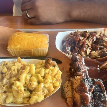 THE PIG RIG BBQ - Updated July 2025 - 829 Photos & 522 Reviews - 950 ...