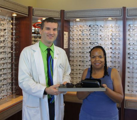 CLEAR VIEW OPTOMETRY - Updated November 2025 - 21 Photos & 204 Reviews ...
