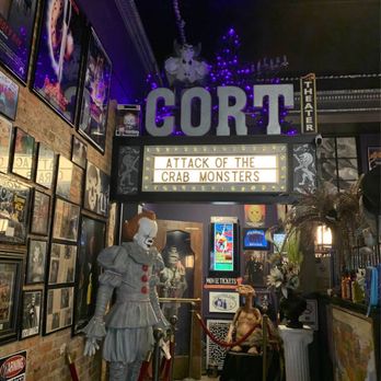 FAMOUS MONSTER PIZZA - Updated October 2024 - 101 Photos & 39 Reviews ...