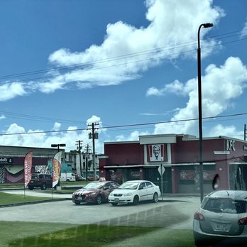 KFC - DEDEDO - Updated November 2025 - 42 Photos - 26 Macheche Road ...