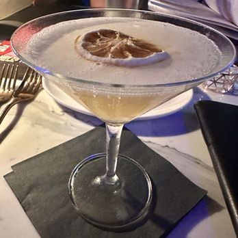 CAPS SUPPER CLUB & BAR - Updated December 2025 - 173 Photos & 129 ...