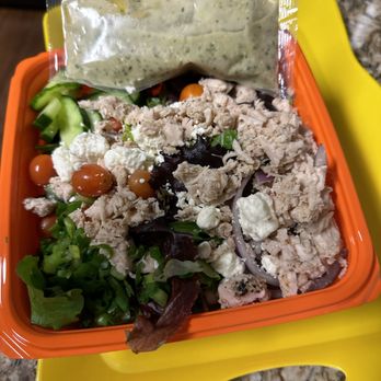 SALAD AND GO - Updated June 2024 - 58 Photos & 88 Reviews - 2323 S ...