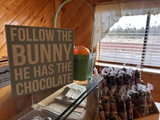 GRAND CANYON CHOCOLATE FACTORY - Updated December 2024 - 66 Photos & 92 ...