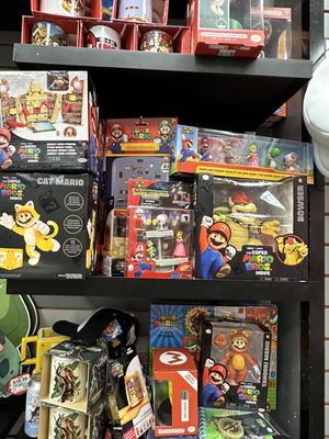 GAMESTOP - Updated June 2025 - 45 Photos & 66 Reviews - 4211 Waialae ...