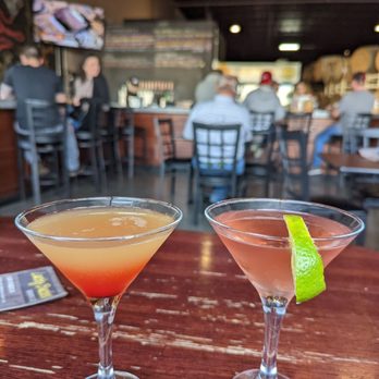 LUCKY BUCKET BREWING COMPANY - Updated December 2025 - 78 Photos & 63 ...