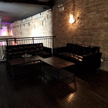 ROW 24 - Updated December 2025 - 153 Photos & 17 Reviews - 2411 S ...