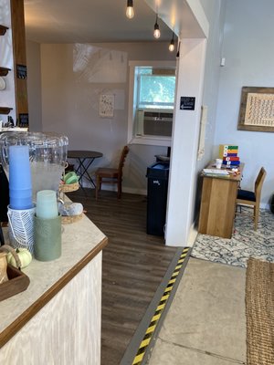 MAMASTE CAFE AND PLAY - Updated August 2025 - 22 Photos - 1235 Hilton ...