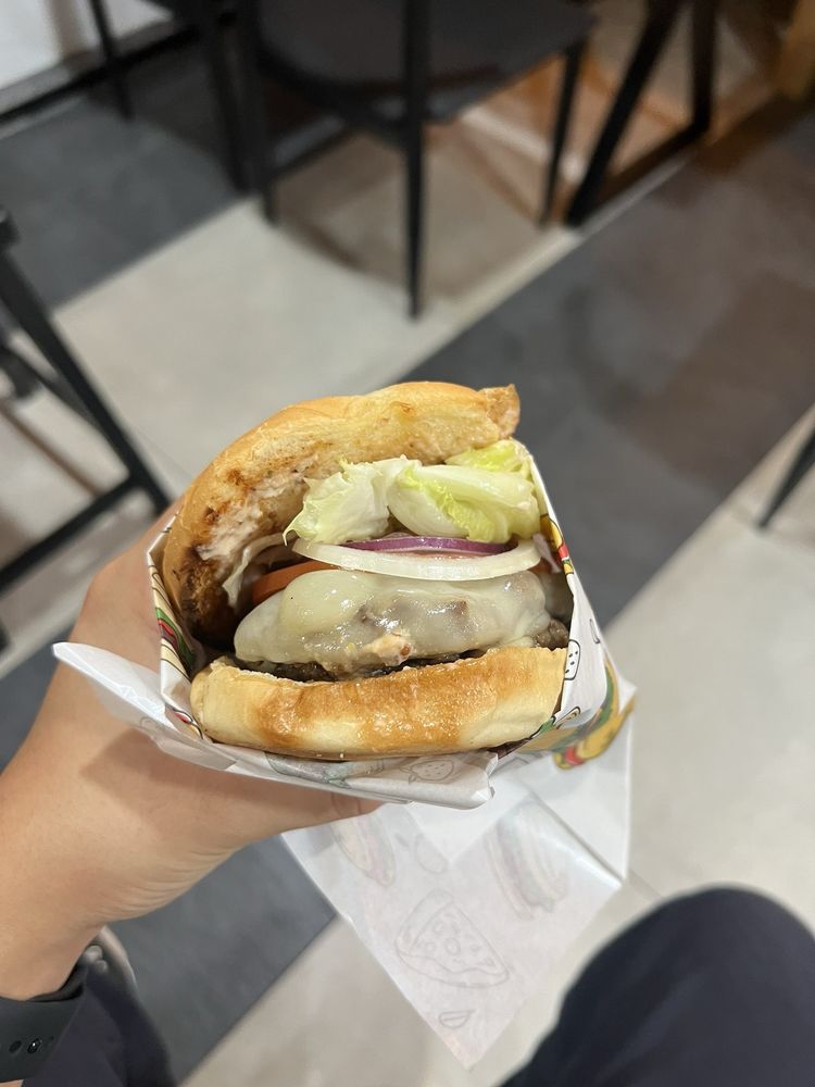 SHAKE & STACK BURGERS - Updated June 2025 - 16 Photos & 18 Reviews ...