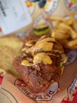 DAVE’S HOT CHICKEN - Updated October 2025 - 47 Photos & 43 Reviews - 529 Dr Calvin Jones Hwy ...