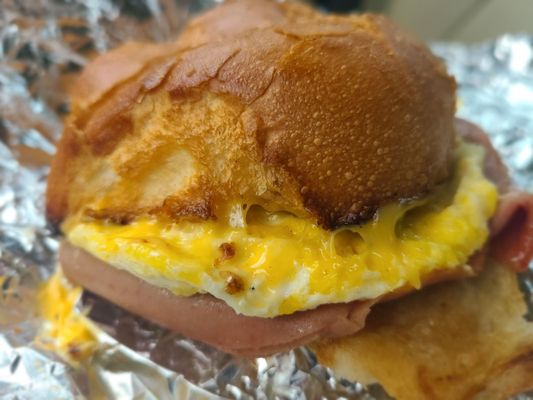 LAKESIDE DELI & MORE - Updated October 2025 - 12 Photos & 21 Reviews ...