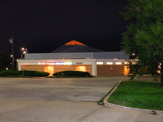 DEKALB OASIS - Updated August 2025 - 55 Photos & 59 Reviews - 2700 ...