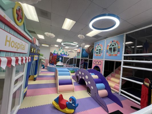 PLAY OUT LOUD INDOOR PLAYGROUND - Updated April 2026 - 110 Photos & 112 ...