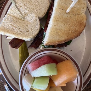 THE FRUIT YARD - Updated August 2024 - 364 Photos & 419 Reviews - 7948 ...