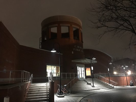 FREDERICK COUNTY PUBLIC LIBRARIES - Updated October 2025 - 11 Photos ...