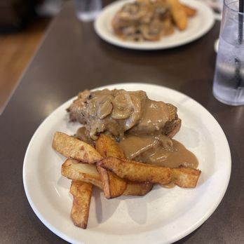 P & S FAMILY DINER - Updated December 2025 - 104 Photos & 106 Reviews ...