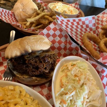 PIG OUT BBQ - Updated December 2025 - 118 Photos & 102 Reviews - 780 ...