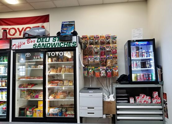 DOLAN TOYOTA - Updated November 2024 - 200 Photos & 817 Reviews - 2100 ...