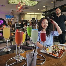 MADRES BRUNCH - Updated August 2024 - 1437 Photos & 485 Reviews - 8015 ...