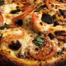 HOP YARD ALE WORKS - Updated June 2025 - 23 Photos & 31 Reviews - 512 W ...