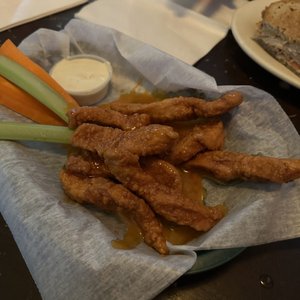 20 NORTH BROADWAY TAVERN - 132 Photos & 166 Reviews - 20 N Broadway ...