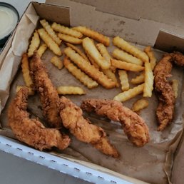 FLY BYE - Updated December 2025 - 238 Photos & 260 Reviews - 21001 N ...