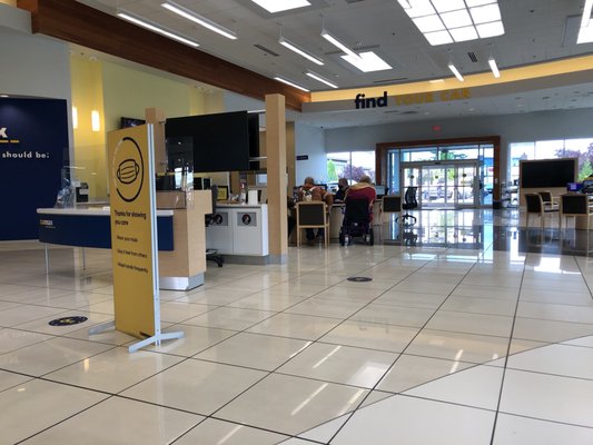 CARMAX - Updated April 2025 - 42 Photos & 178 Reviews - 9405 SW Cascade ...