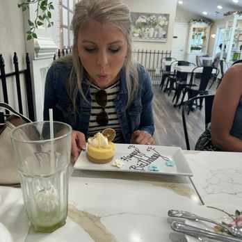 CHEZ ALICE - Updated November 2024 - 87 Photos & 50 Reviews - 15 Bridge ...