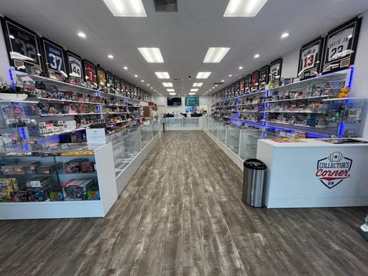 COLLECTOR’S CORNER NW - Updated September 2025 - 26 Photos & 51 Reviews ...