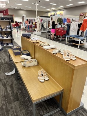 TARGET - Updated December 2025 - 70 Photos & 27 Reviews - 6365 I 55 N ...