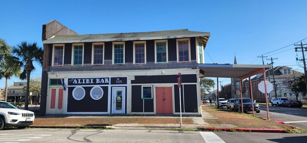 THE ALIBI BAR - Updated May 2026 - 26 Photos & 22 Reviews - 2325 Church ...