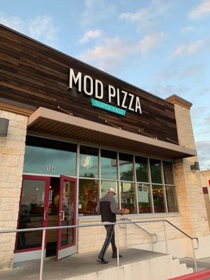 MOD PIZZA - Updated July 2024 - 159 Photos & 182 Reviews - 3007 E ...