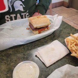 BRONCO BURGERS - 94 Photos & 191 Reviews - Burgers - 1925 Golden Hill ...