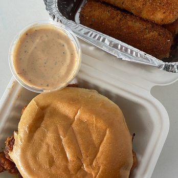 JUICY BIRDS - Updated December 2025 - 21 Photos & 17 Reviews - 721 Pape ...