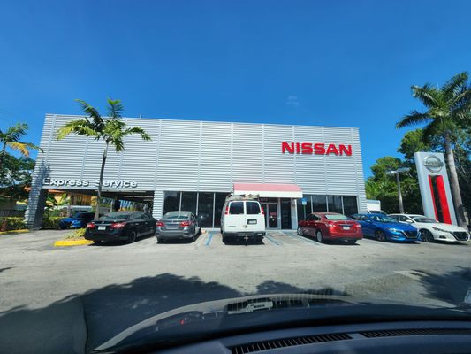 AUTONATION NISSAN MIAMI - Updated December 2025 - 41 Photos & 160 ...