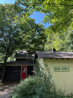 RODGERS BOOK BARN - Updated January 2026 - 34 Photos & 30 Reviews - 467 ...