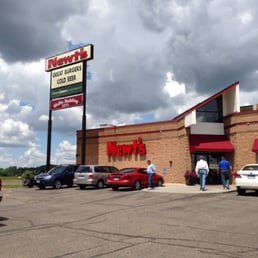 NEWT’S NORTH - Updated August 2025 - 116 Photos & 193 Reviews - 5231 E ...