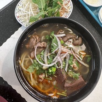 BUN BO WAY - Updated March 2025 - 304 Photos & 284 Reviews - 15450 ...