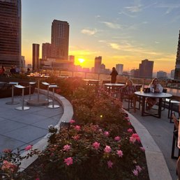 TERRACE 16 - Updated September 2025 - 1279 Photos & 575 Reviews - 401 N ...