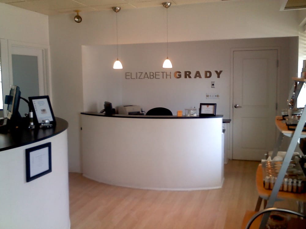 ELIZABETH GRADY - Updated December 2025 - 10 Reviews - 89 Rear Main ...
