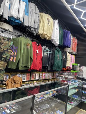 PUFF & STUFF - Updated May 2026 - 10 Photos - 1908 Mission St, San ...