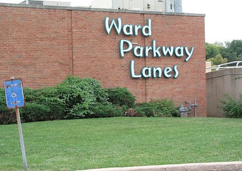 WARD PARKWAY LANES - Updated December 2025 - 32 Photos & 86 Reviews ...