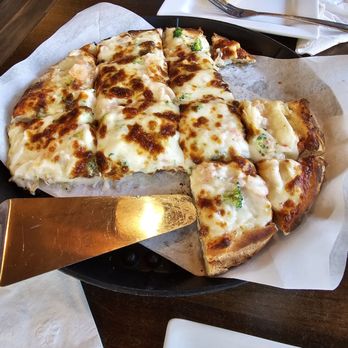 MANYPENNY BISTRO - Updated July 2025 - 167 Photos & 170 Reviews - 201 ...