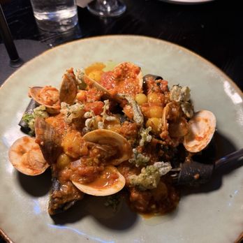 FAWN - Updated December 2025 - 68 Photos & 34 Reviews - 937 Cooper St ...