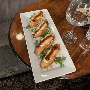 THE LAZY BALLERINA WINE BAR - Updated April 2025 - 22 Photos & 28 Reviews - 319 S Meridian ...