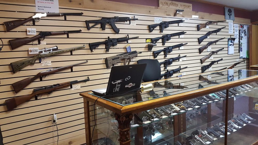 GUNSLINGERS OUTPOST - Updated December 2025 - 118 East Plane St, Bethel ...