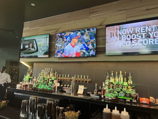 OLDE DOMINION TAVERN - Updated January 2026 - 77 Photos & 65 Reviews ...