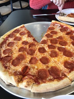 LA TRATTORIA PIZZERIA - 43 Photos & 13 Reviews - 18206 Oak Ridge Dr ...