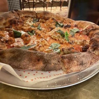 ZARELLA PIZZERIA & TAVERNA - Updated September 2025 - 317 Photos & 126 ...