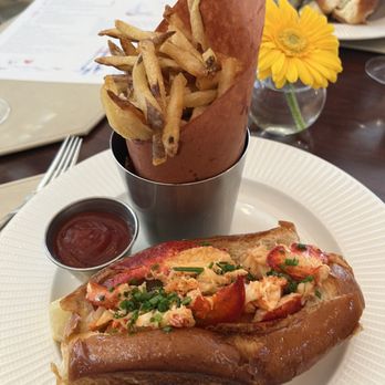 SANDBAR - Updated January 2025 - 558 Photos & 281 Reviews - 55 Main St ...