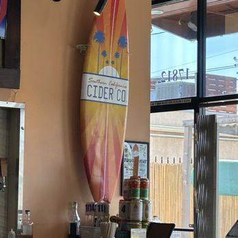SOCAL VIBES - Updated January 2026 - 456 Photos & 324 Reviews - 17812 S ...